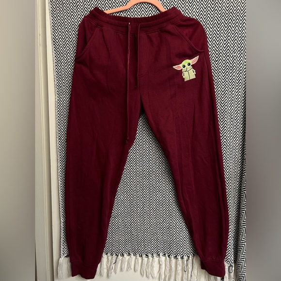 Star Wars | Pants & Jumpsuits | Star Wars Baby Yoda Sweats Medium ...